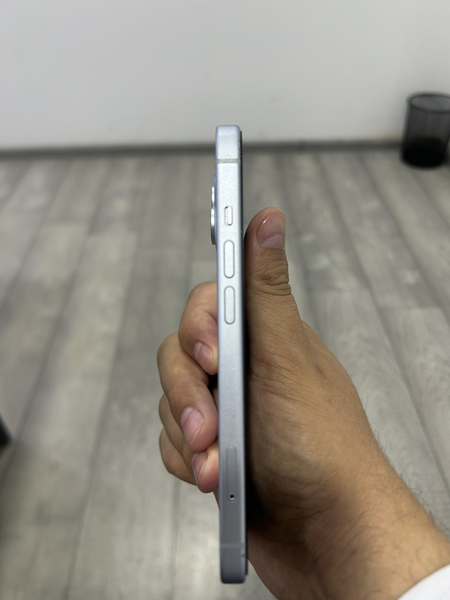 IPhone 15 регион AA/A
