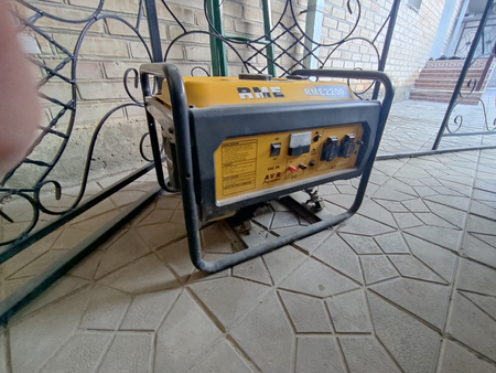 Dvijok generator