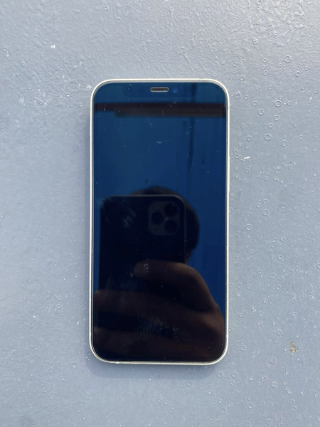 Iphone 12 mini 200$