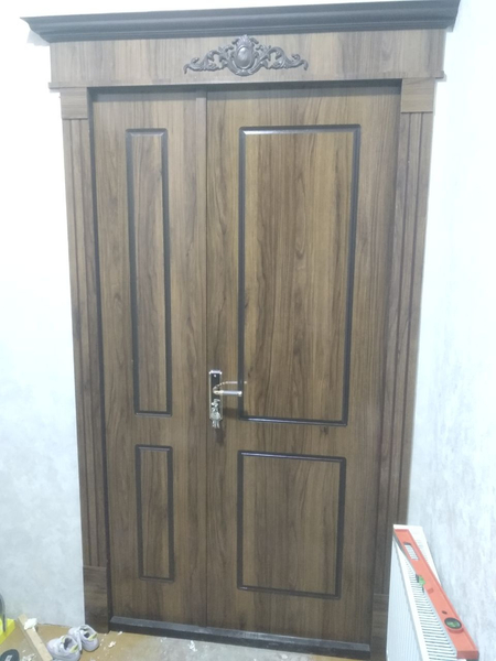 Optim eshiklar olami