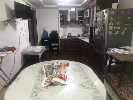 Продам свою квартиру в центре 3/9/9 с 80% мебелью
