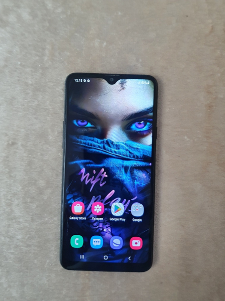 Srochna sotiladi Samsung Galaxy A20S 32Gb Black rang  Original Veitnam