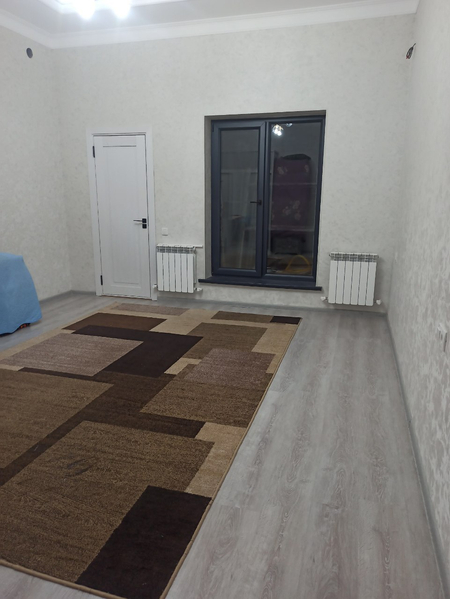Haytek hovli uchaska sotiladi