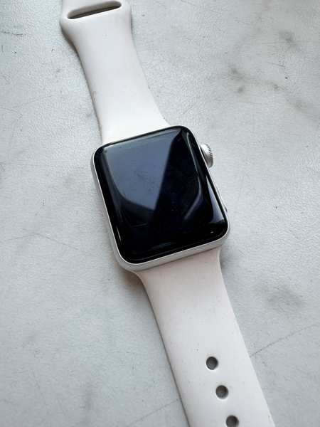 Часы apple watch 3