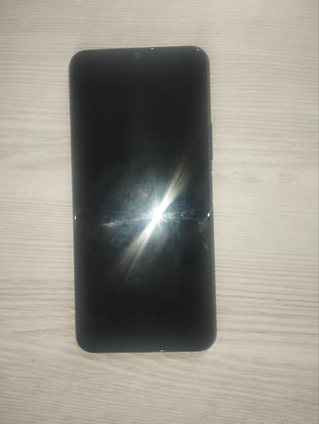 Vivo y27  garantiya bor