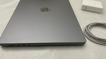 Macbook pro M2 pro 16 inch 16/512 90%