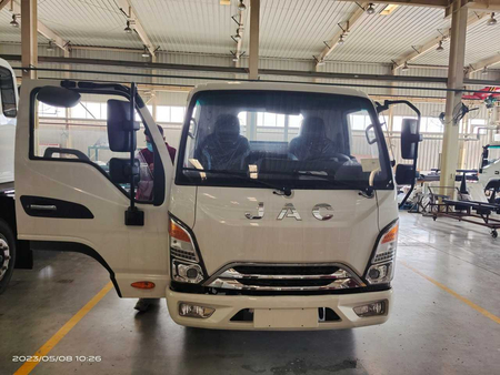 JAC J3 бортовой 1х кабина 3,5 тонна