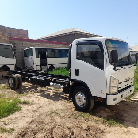 Isuzu shassi 2008