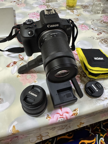Fotoapparat canon eos R100