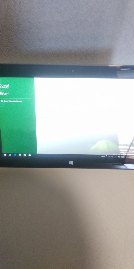 Microsoft surface i3