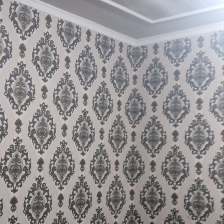 Hovli sotiladi srochno