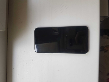 Iphone X продаеться
