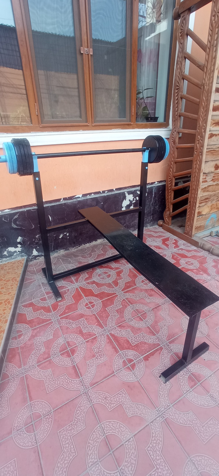 Shtanga sotiladi