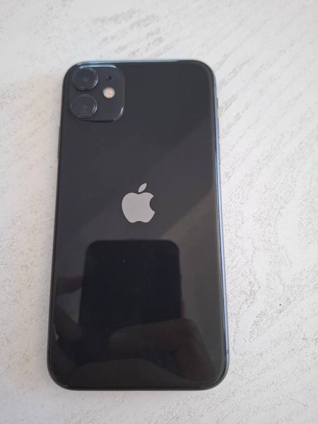 Iphone 11 128 gb sotiladi. Obmen bor uzi qatori telga