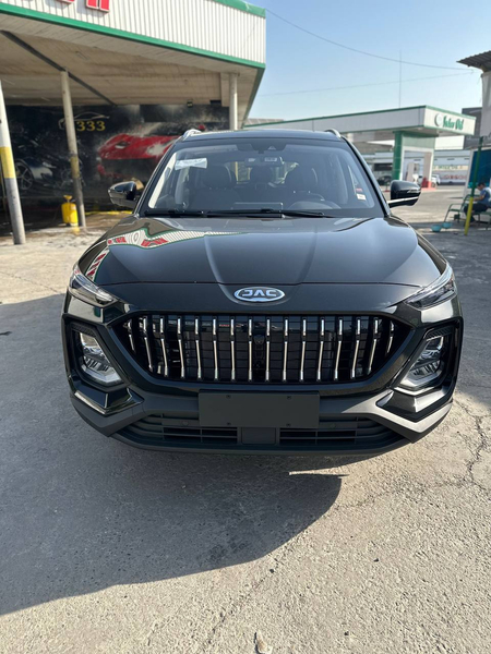 Jac JS8 Krassover endi UZBda chegirmalar bonuslar bilan xarid qiling