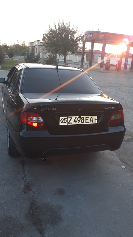 Автомобиль нексия 2
