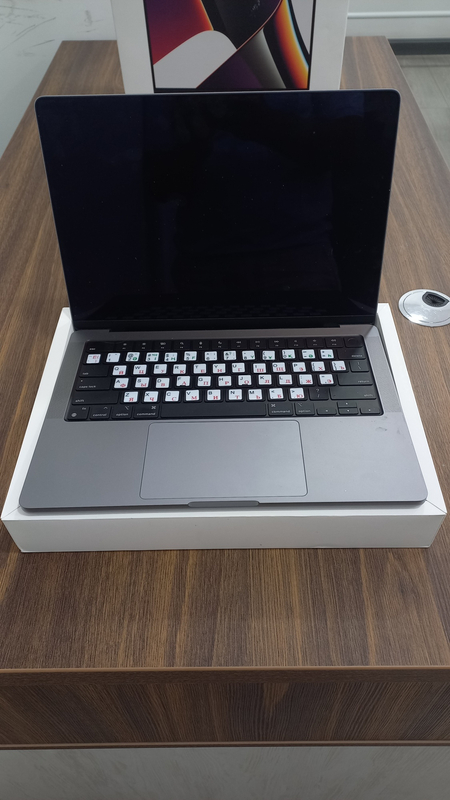 Apple MacBook Pro 14 (2021) M1 Pro 16GB/512GB