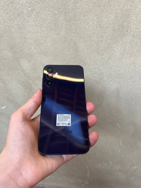 Samsung a15 128gb ideal