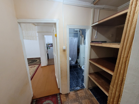 Квартира 3 комнатная  1 этаж в Центре Нукуса