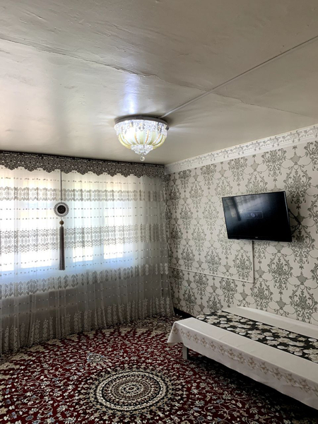 5-metro oldida 2/1/2 48m² boʻlgan shinam kvartira ijaraga beriladi