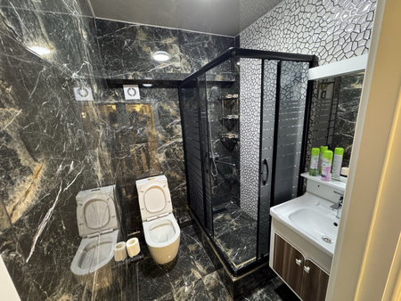 Продается квартира 4/9/9 Алмазарский р-н , ор-р кинотеатр Нукус