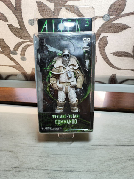 Коллекционные подвижные игрушки NECA