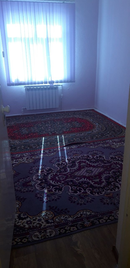 Четырёх комнатная квартира в городе Термез пятом микрорайоне