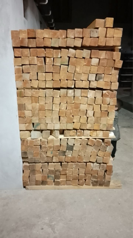 40x40.   10x10 qadash.  40 sm 2 metir