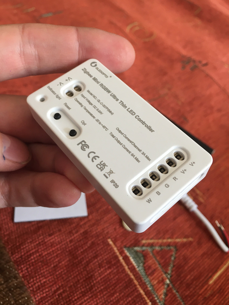 ZigBee управления RGBW лентой
