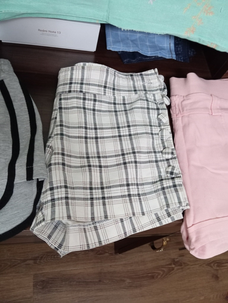 Shortiklar hamasi 10mingdan