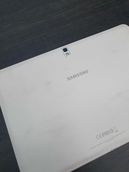 Samsung Планшет. Модель SM-T520
