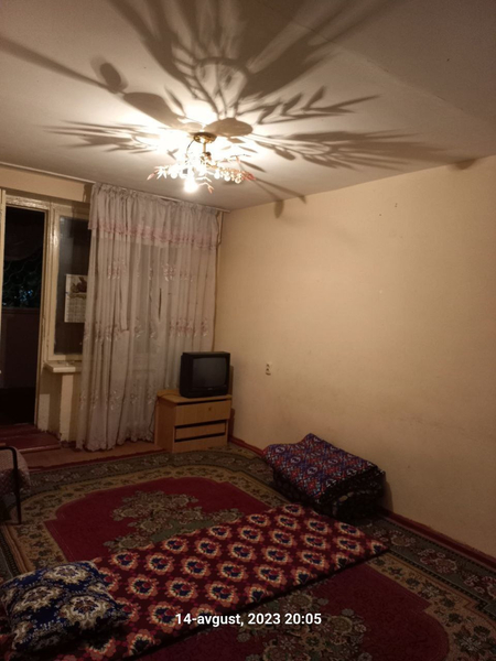 Kvartiraga 2 ta bola kerak