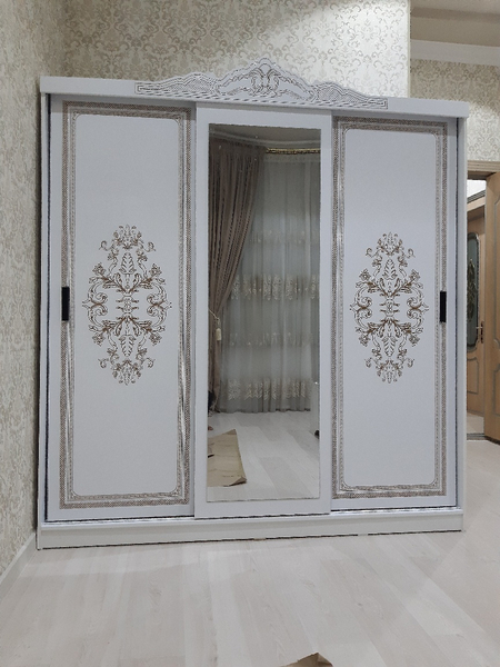 Спалний гарнитур