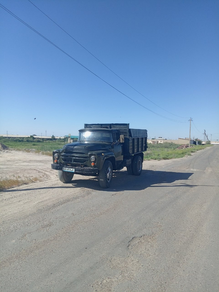 Zil sotiladi mtz
