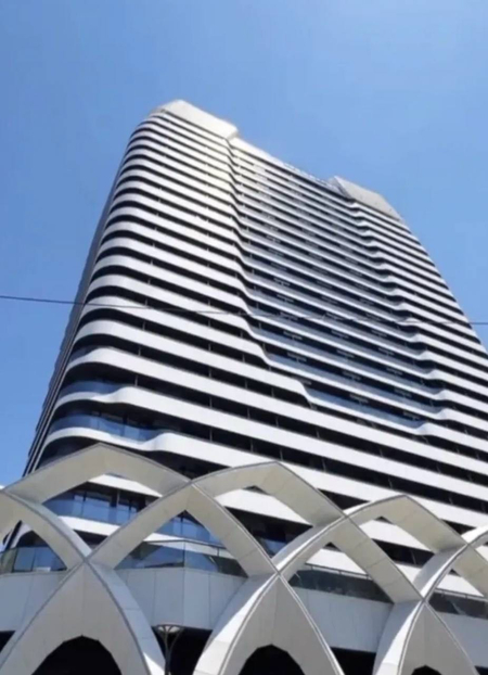 NRG U Tower Продается 2 комнатная квартира ремонт Дружба Народов