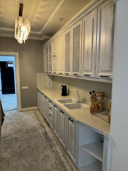 Сдается в аренду 2 комнатная 90m2 ( grand mir )
