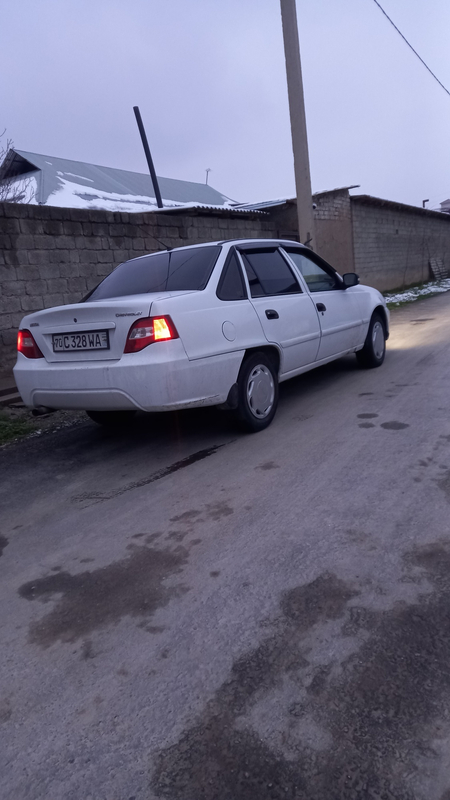 Shevrolit Neksiya2