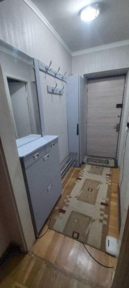 Продаётся квартира кирпич 3в4/2/4, Чиланзар-6, ремонт средний
