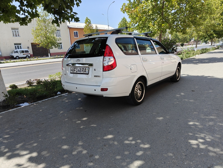 Lada priora 2 SE