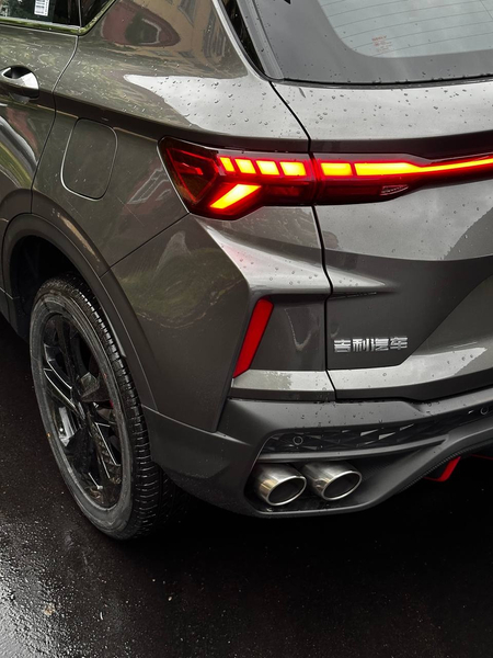 GEELY COOLRAY 

> Mator : 1.5 turbo 
> Yuqori tezligi : 200 km/h
> Ot
