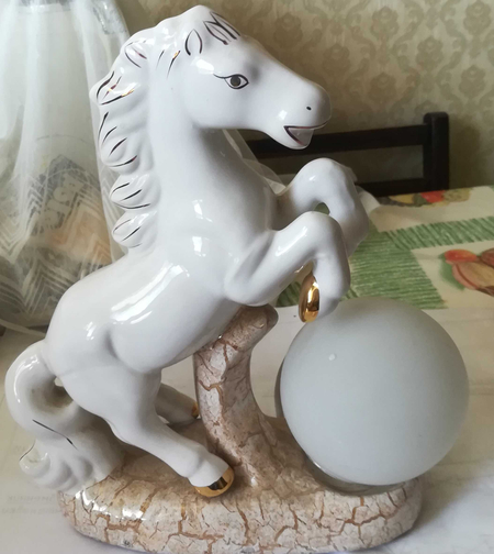 Ночник (Лошадка)