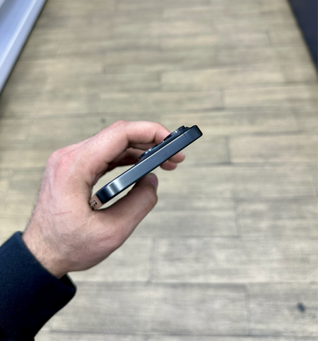 iPhone 15Pro Max 99% идеал Срочно сотилади