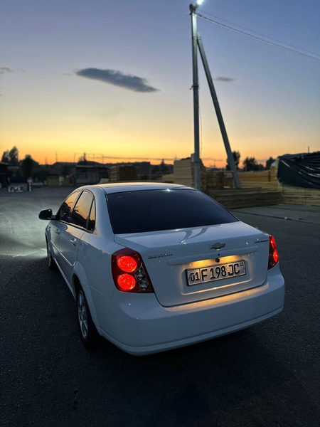 Автомобиль Gentra