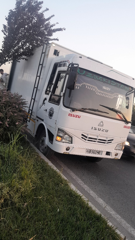Isuzu gruzavoy aybi yuq