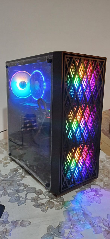 Moshniy igrovoy kompyuter sotiladi core i7