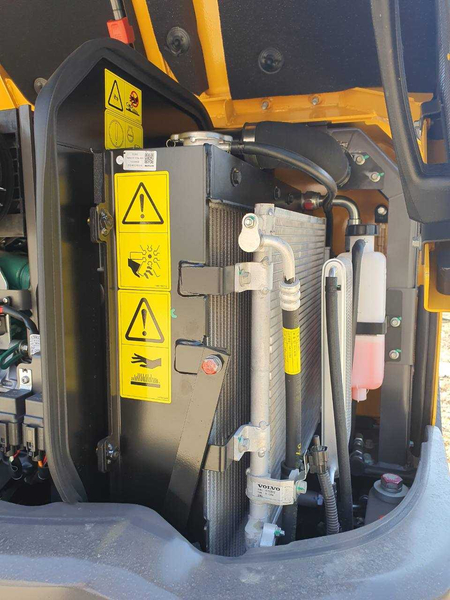 Excavator Volvo | EW60E Pro Double tire Komplekt