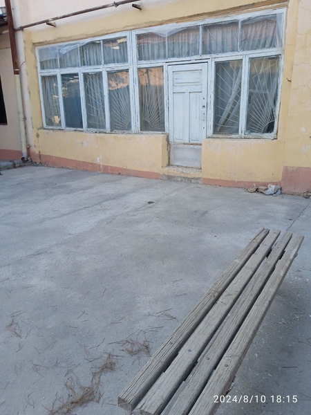3 хона квартира фархот посолка.