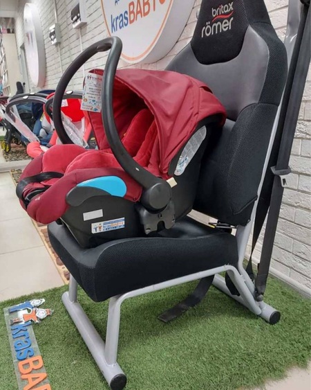 Автокресло Bebe Confort Streety