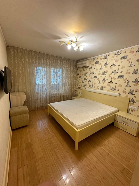 Продается 4/4/5 на Дружба Народов