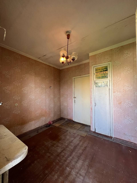 Продается Квартира Японская планировка Ц5 Юнусабад 4/5/9 Без Ремонта